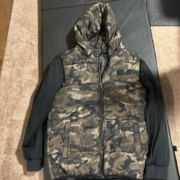 Under Armour | Jackets & Coats | Youth Xl Under Armor Jacket | Poshmark
